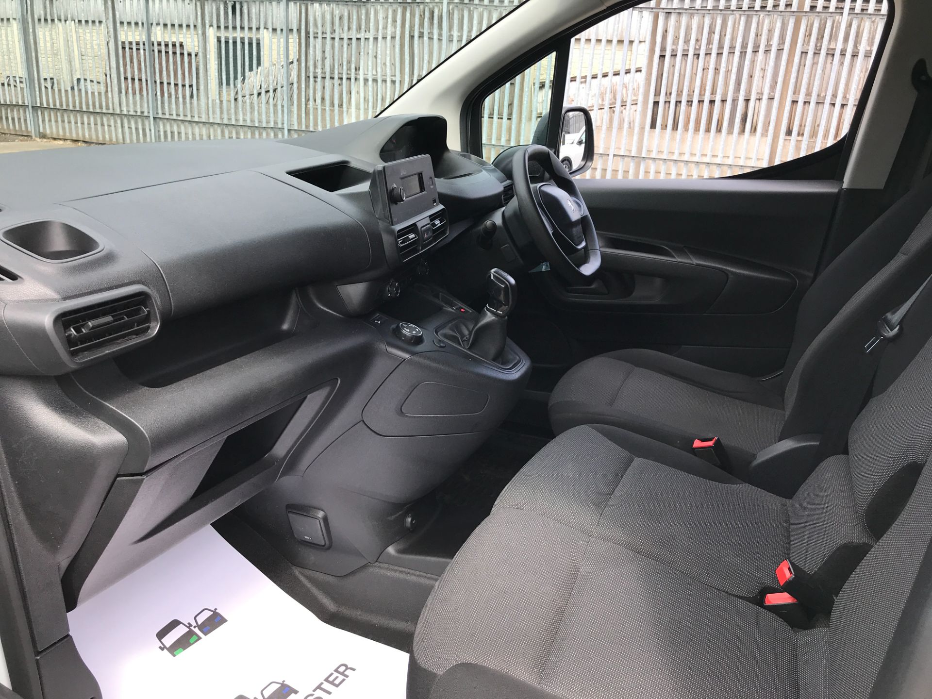 2021 Peugeot Partner L1 1000 1.5BLUE HDI GRIP 100PS EURO 6 (NV70SVU) | Van Monster