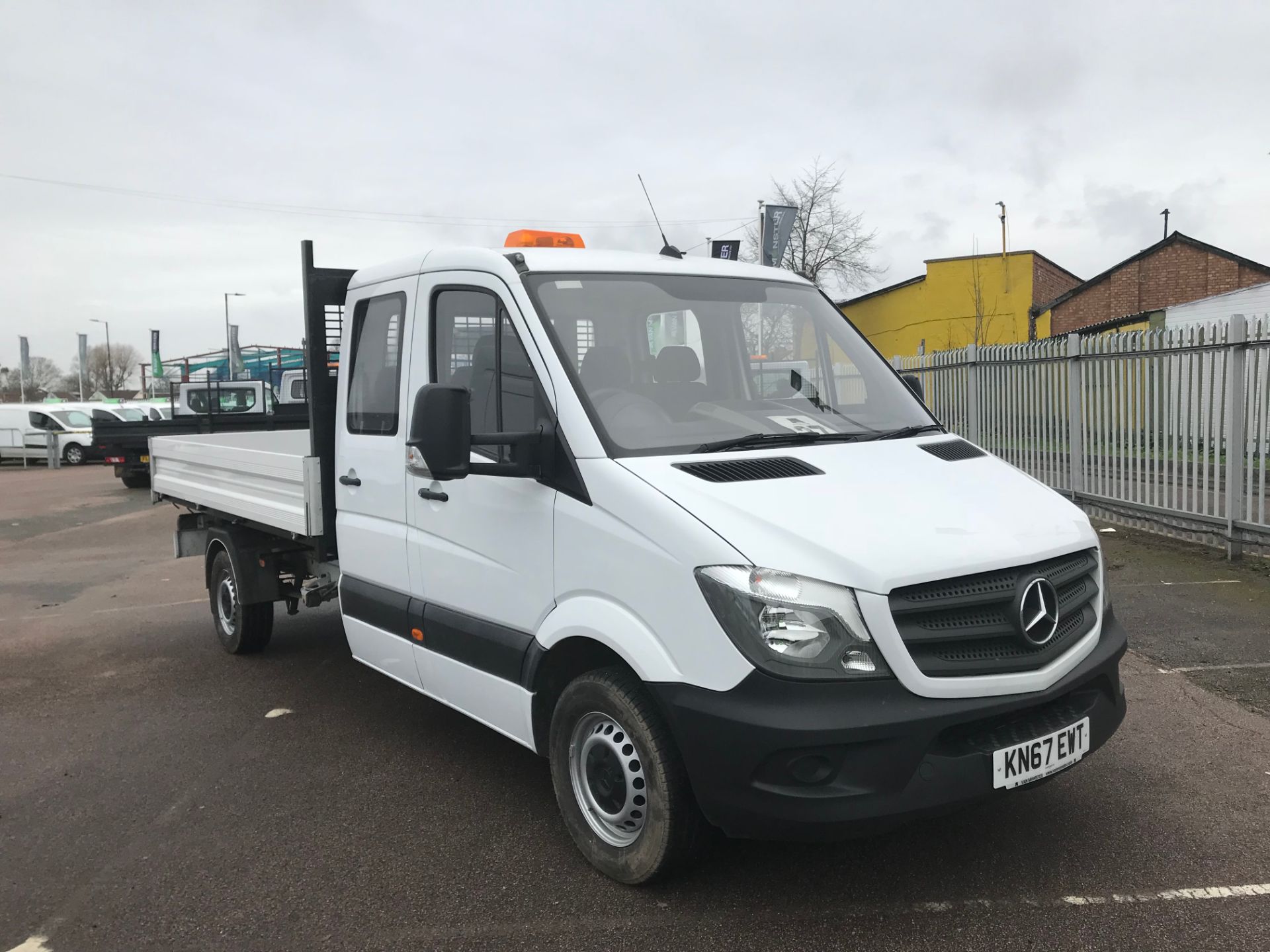 2017 Mercedes-Benz Sprinter 3.5T Crew Cab TIPPER (KN67EWT) | Van Monster